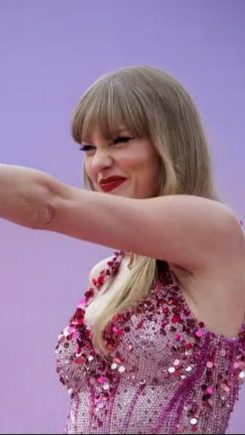 Taylor Swift Praises Hugh Grant After He Attended Eras Tour: “I'm a ... Taylor Swift Praises Hugh Grant After He Attended Eras Tour: “I'm a ...