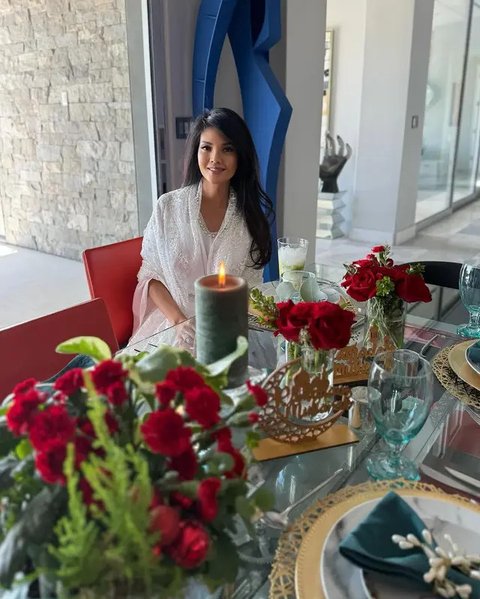 7 Potret Chef Farah Quinn Bikin Es Teler Buat Buka Puasa di Paradise ...