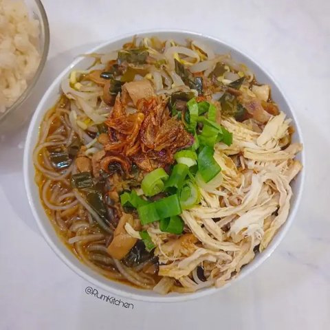 Nikmati Kelezatan Soto Tauto Pekalongan, 3 Resep Praktis yang Bisa Dicoba di Rumah - merdeka.com