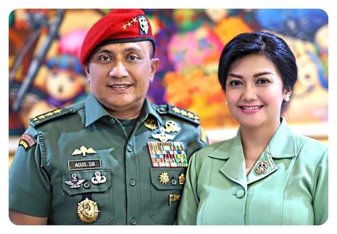 6 Potret Lawas Bella Saphira Berseragam Ibu Persit, Tampil Cantik Elegan dan Berwibawa - merdeka.com