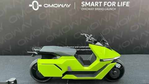 Produk Baru Motor Listrik Makin Canggih: Model Omo X Ini bisa Parkir Sendiri - merdeka.com