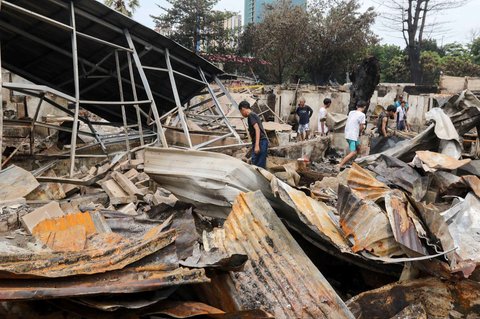 FOTO: Penampakan Sisa-Sisa Kebakaran Dahsyat Kemayoran yang Hanguskan 543 Rumah, Kerugian Capai ...