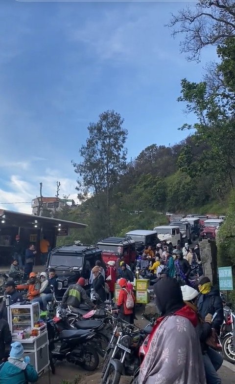 Macetnya Gunung Bromo saat Liburan Isra Miraj dan Imlek 2025, Bahkan Antre Toilet Hingga 2 Jam ...