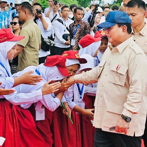 Survei Litbang Kompas: Mayoritas Pemilih PDIP dan PKS Tak Puas dengan Kinerja Prabowo - merdeka.com