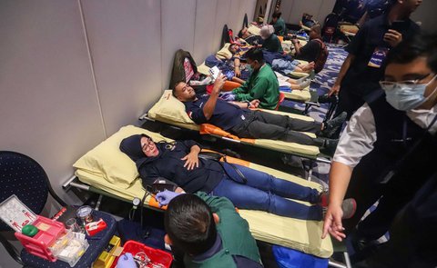 FOTO: Partai NasDem Gelar Donor Darah Serentak, Kepedulian Atasi Krisis ...