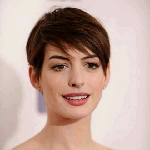 7 Rekomendasi Model Rambut Wanita untuk Si Rambut Tipis, Bikin Tampilan ...