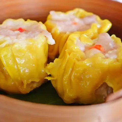 Resep Dimsum Ayam Kukus Lembut dan Gurih, Cocok untuk Pemula - merdeka.com