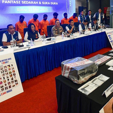 Warga Kaget Sampai Bengong Dengar Kabar MR jadi Admin 'Fantasi Sedarah ...