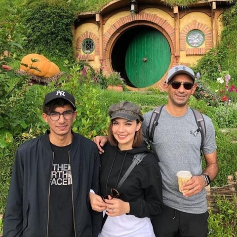 Catatan Pilu Najwa Shihab Usai Kepergian Ibrahim Sjarief: Tempat Keduanya Luruh - merdeka.com