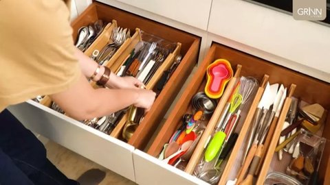 5 Potret Dapur Mewah Cathy Sharon Gaya Modern French, Super Rapih Semua ...