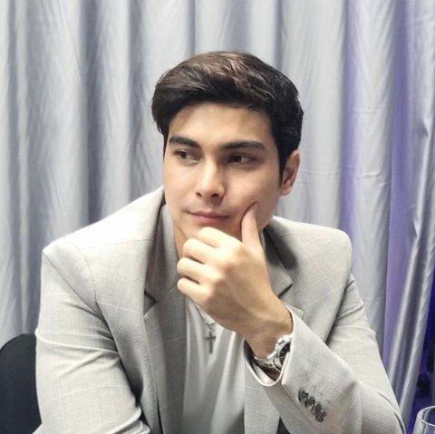 Profil Cinta Brian, Aktor Ganteng yang Dikabarkan Pacaran dengan Gisel - Kompak ke Pernikahan ...