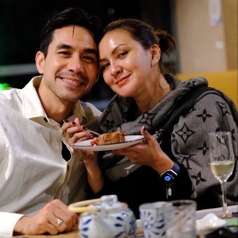 'Gila Bola', Ini Deretan Artis Indonesia Selalu Menonton Timnas ...