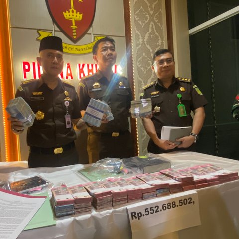 Perempuan Manager Bank Pelat Merah Tilap Dana Nasabah hingga Rugikan ...