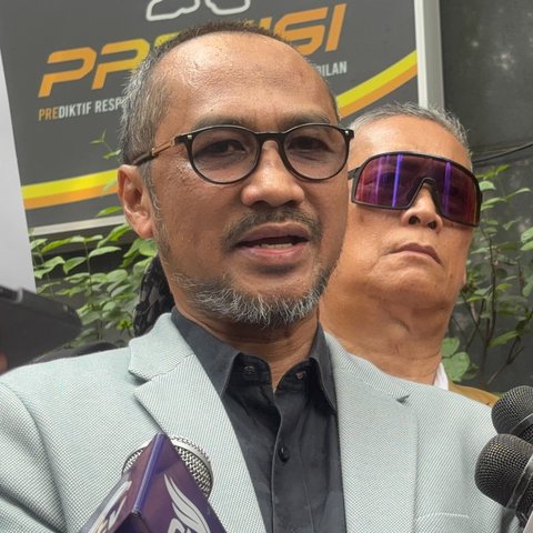 Siap Lawan Kriminalisasi, Abraham Samad Hadiri Pemeriksaan Saksi Kasus Ijazah Palsu Jokowi ...