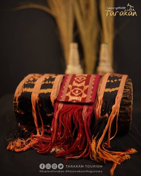 Kisah Mersia Sukses Lestarikan Keindahan Batik Tenun Khas Tarakan yang ...