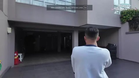 7 Foto Fasad Depan Rumah Jirayut di Jakarta, Tampil Modern dengan ...