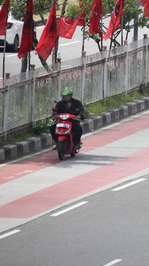 Kenali Habit yang Salah saat Naik Motor, Bisa Berpotensi Bikin Celaka ...