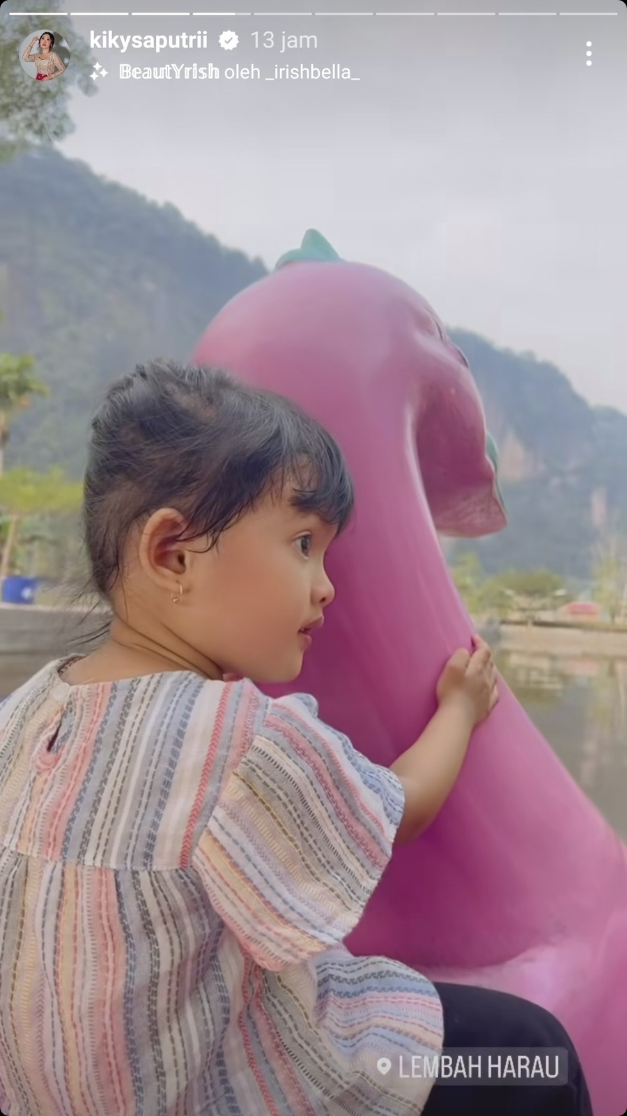 Potret Kiky Saputri Liburan Keluarga ke Sumatra Barat yang Kompak Abis, Perdana Kenalkan Anak ...