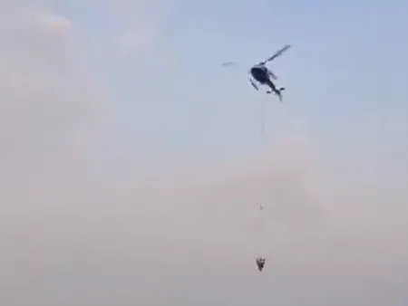 Dua Helikopter Rusak dan Sumber Air Mengering, Pemadaman Karhutla di Sumsel Terkendala