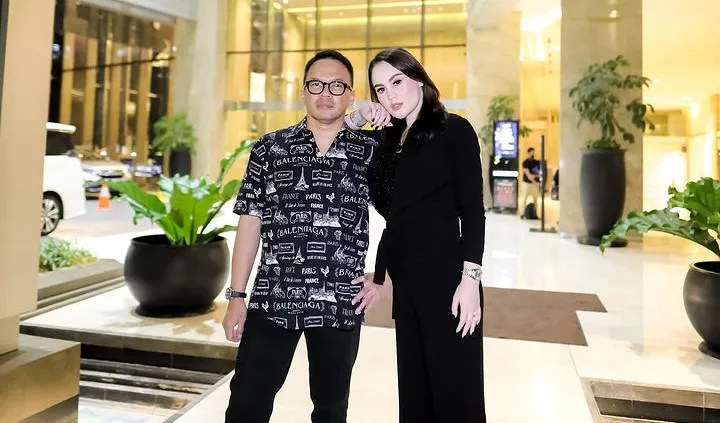 10 Potret Cantik Jennifer Dunn di Momen Ultah ke-34, Mesra Banget ...