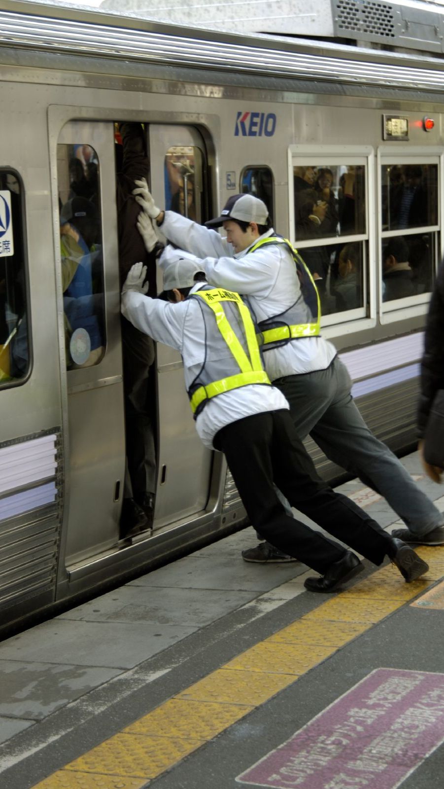 The 7 Quirkiest High-Income Jobs in Japan You Won't Believe Exist ...