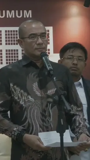 KPU Ingatkan Pejabat Setingkat Menteri Daftar Capres-Cawapres Wajib ... KPU Ingatkan Pejabat Setingkat Menteri Daftar Capres-Cawapres Wajib ...