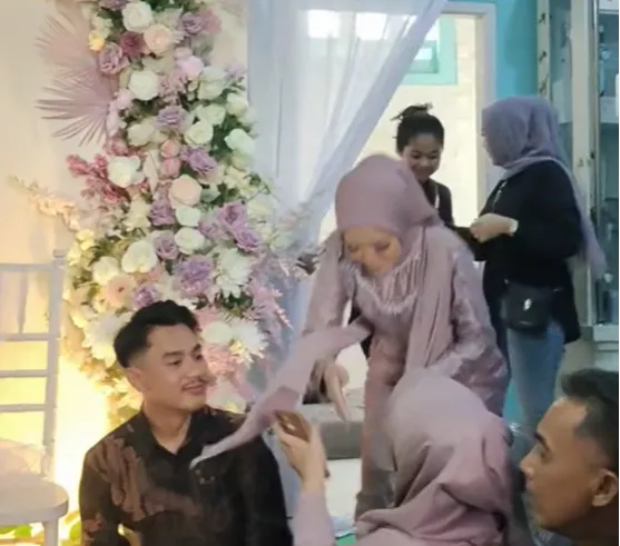 Viral Isak Tangis Seorang Anak Akan Punya Ayah Sambung, Setelah 10 Tahun Hidup Berdua dengan ...