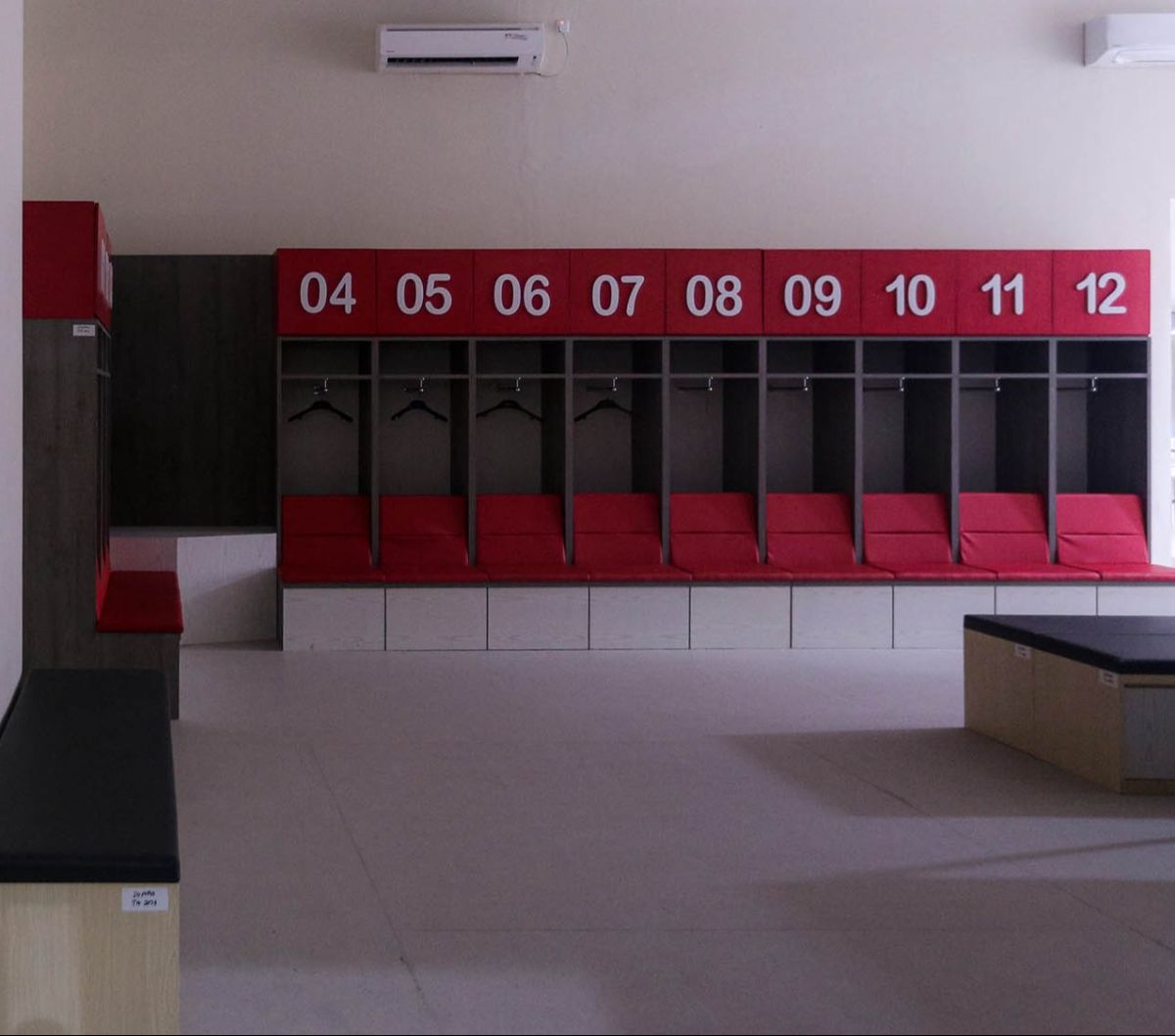 FOTO: Intip Fasilitas Keren di Dalam Stadion Si Jalak Harupat Jelang ...