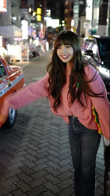 6 BLACKPINK Lisa's Hairstyles Since Her Debut, Now She Shows Her ...