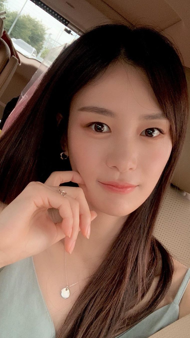 Rumored to be Dating BTS' Jimin, Here are Portrait of Actress Song Da ... Rumored to be Dating BTS' Jimin, Here are Portrait of Actress Song Da ...
