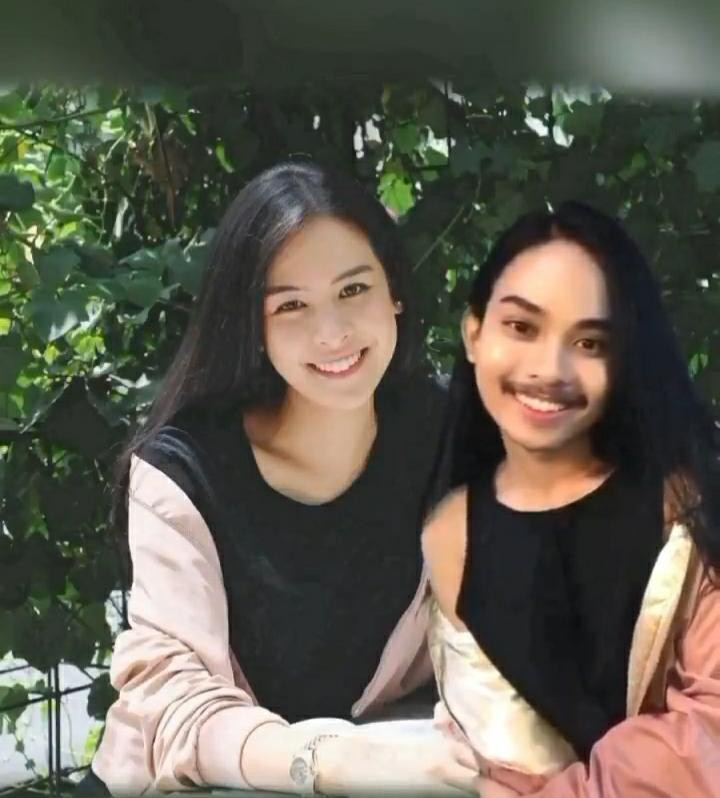 Giswaldani Harris, seorang TikToker viral yang sering cosplay sebagai ...