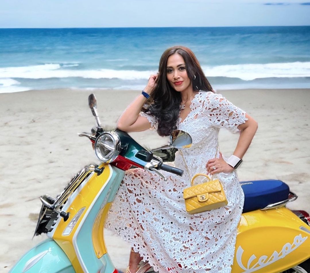 Deretan Foto Diah Permatasari di Usia 52 Tahun yang Fashionable Banget ...