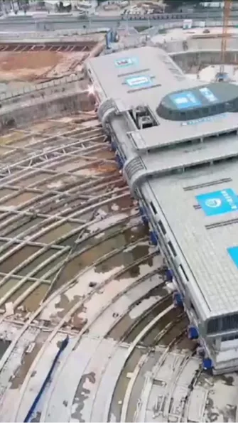 Chinese Engineers Successfully Shift 30,000-Ton Bus Terminal 288 Meters ...