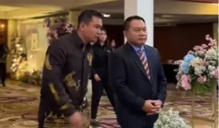 Begini Momen Jenderal Dudung Abdurachman jadi Saksi Nikah Ajudan, Foto Bareng Pengantin Seru Abis