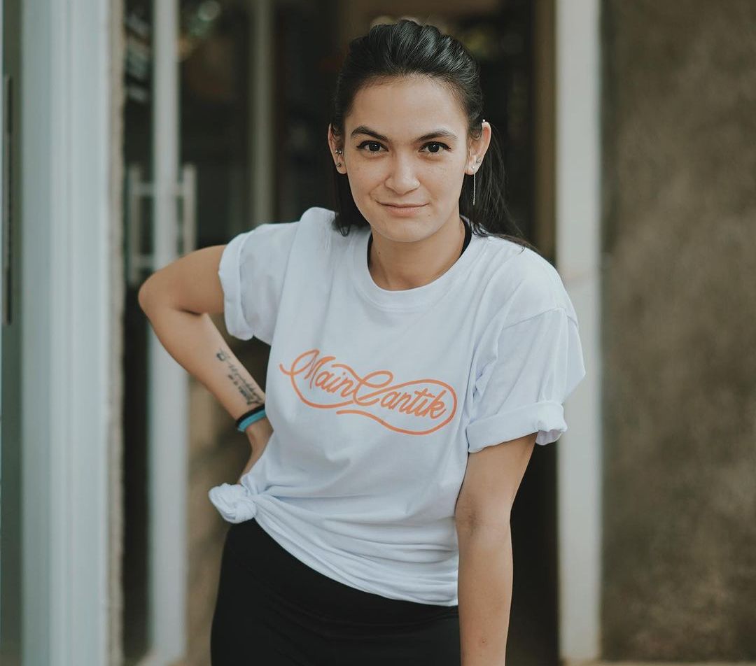 Intip Pesona Kia Poetri, Artis Cantik yang Diduga Pacar Baru Virgoun ...