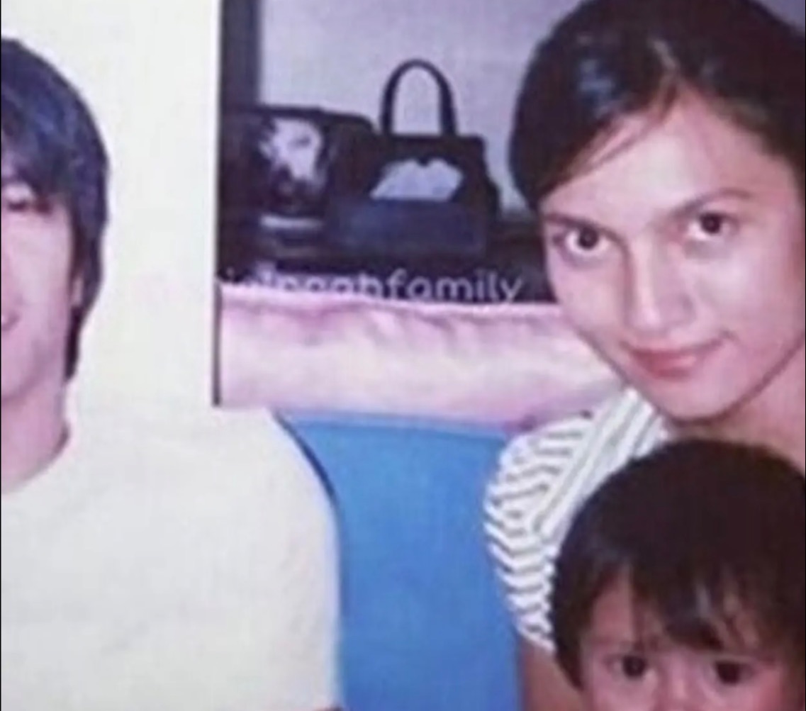 7 Potret Lawas Sarah Amalia Momong Alleia Kecil, Kompak Bareng Ariel NOAH