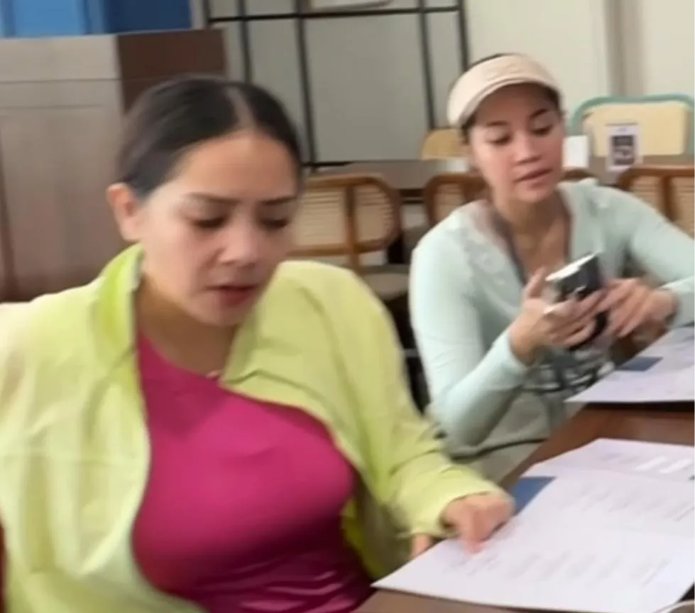 Lari Pagi Bareng Nia Ramadhani dan Ayu Dewi, Penampilan Nagita Slavina Bikin Salfok