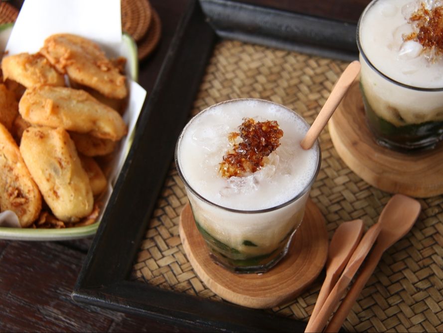 Usir Dahaga Saat Liburan Ke Bali dengan Ragam Minuman Khasnya