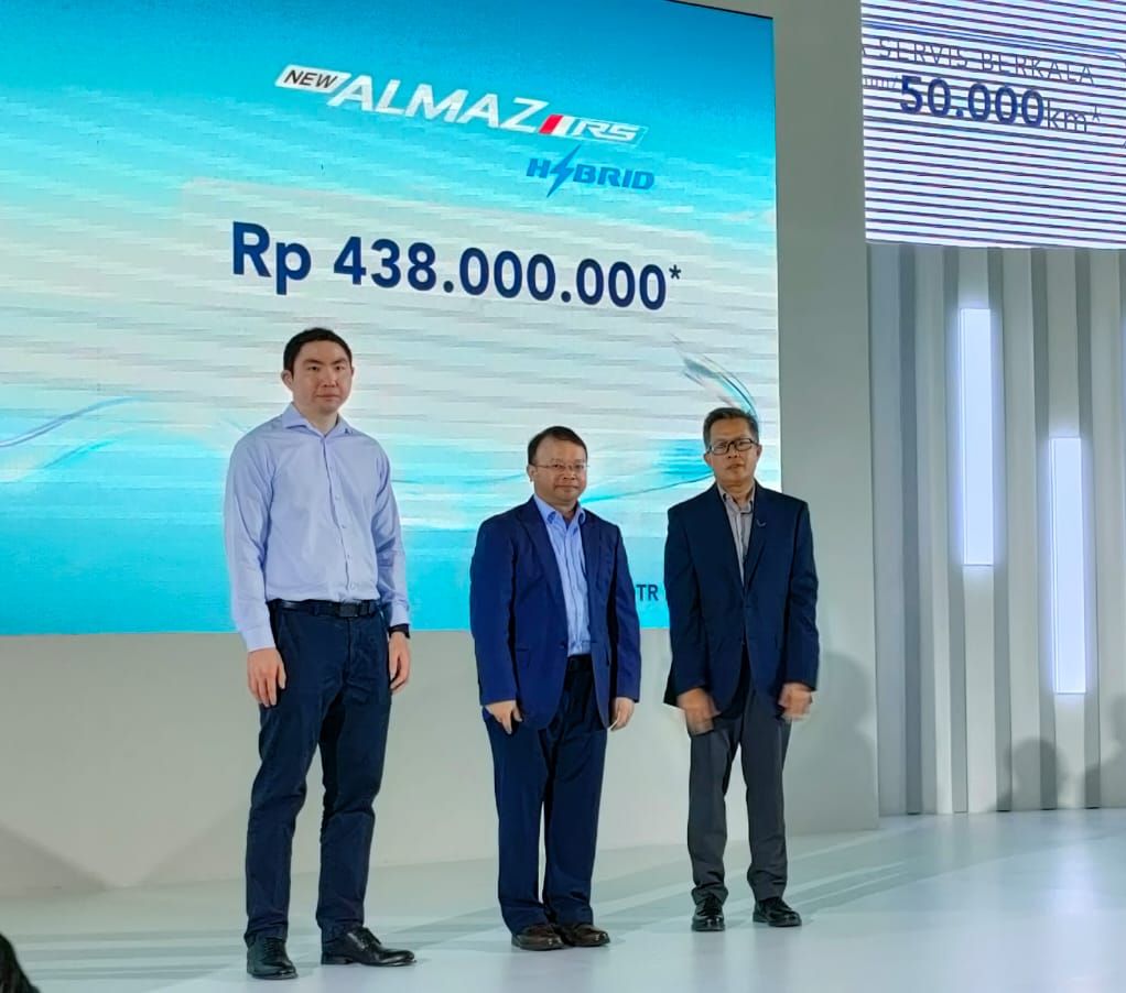 Wuling Almaz RS Hybrid Dijual Rp 438 Juta, SUV 7-Seater Hybrid Termurah ...