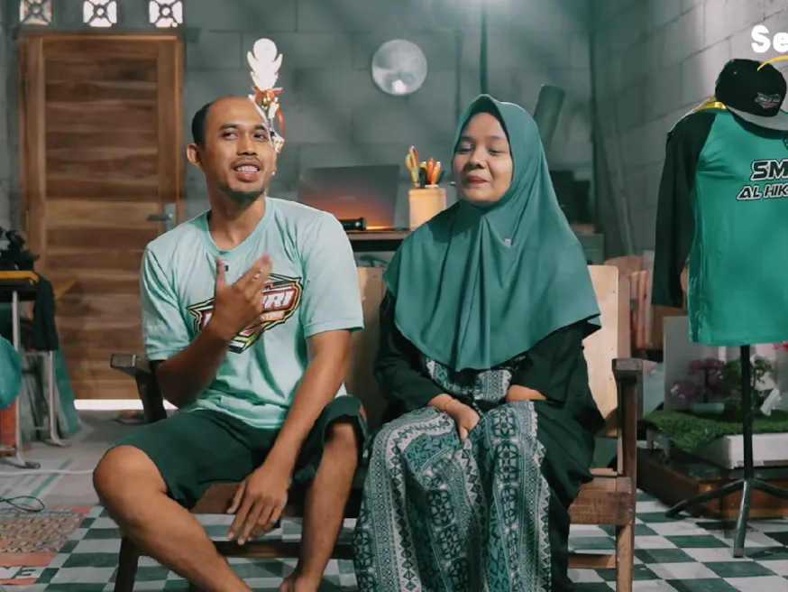 Couple Goals Banget, Pasutri Difabel Asal Gunungkidul Ini Sukses Jalankan Bisnis Sablon dan Jadi ...