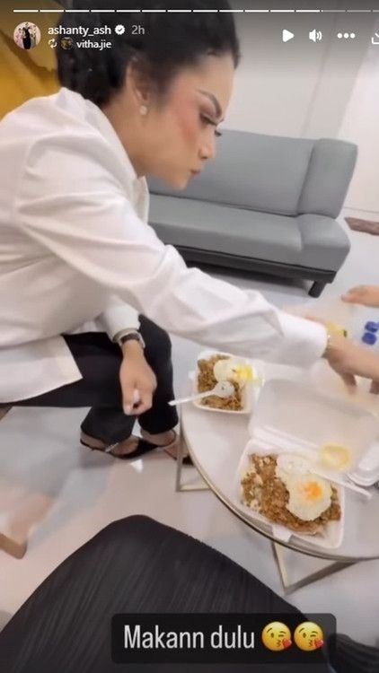 Berikut ini Beberapa Potret Aurel Hermansyah Jelang Melahirkan Anak Kedua