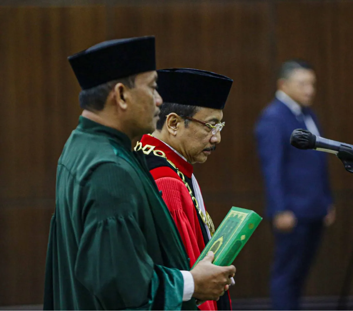 Gebrakan Hakim Suhartoyo usai Jabat Ketua MK: Mempermanenkan MKMK Gebrakan Hakim Suhartoyo usai Jabat Ketua MK: Mempermanenkan MKMK