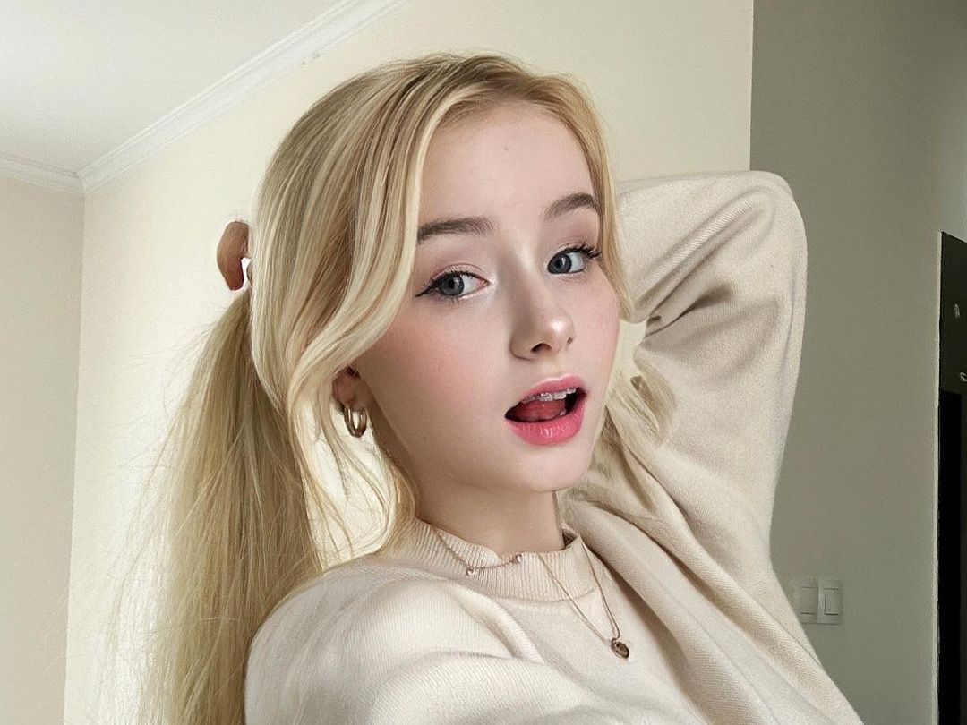 Penasaran, Ini Potret Ibu Bule Barbie Jerman yang Fasih Bahasa Sunda | Dream.co.id