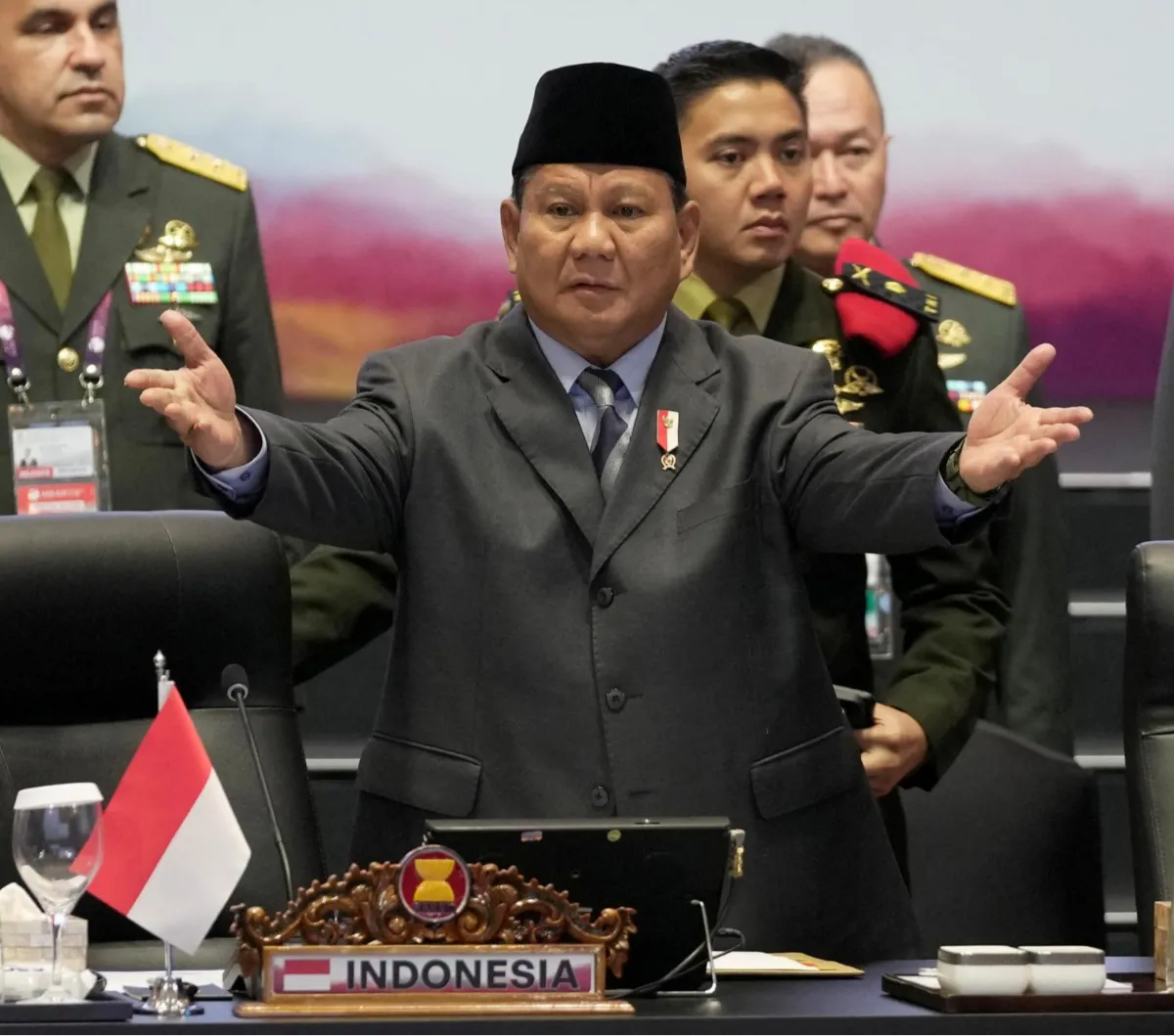Ada Perang di Mana-Mana, Prabowo Serukan Bangsa Indonesia Bersatu