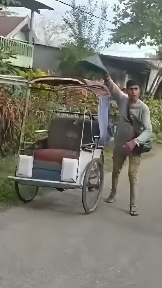 Masih Ingat Kisah Tukang Becak Pulang Kerja Temukan Rumahnya Ludes ... Masih Ingat Kisah Tukang Becak Pulang Kerja Temukan Rumahnya Ludes ...