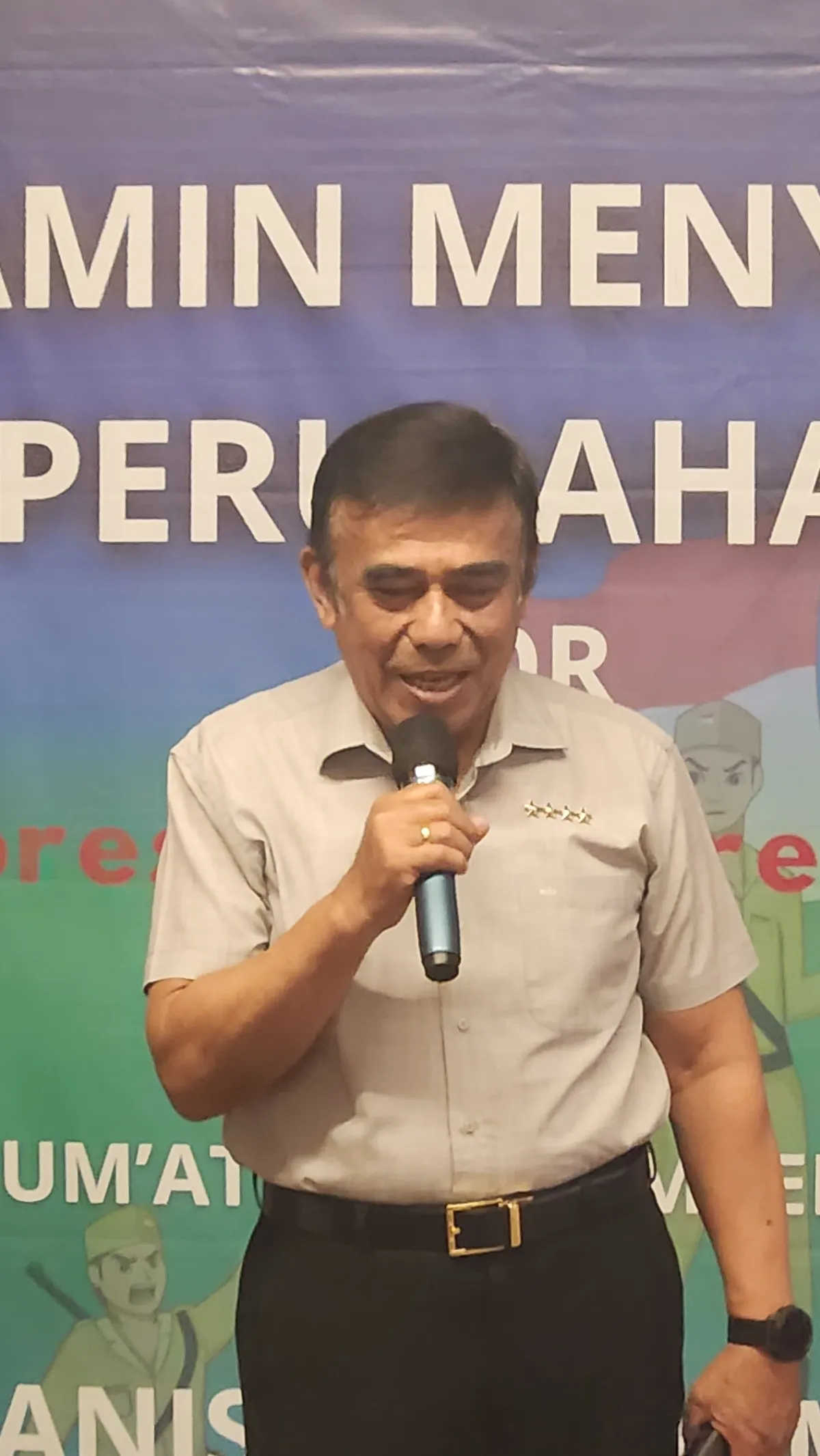 VIDEO: Bertabur Bintang Dewan Penasihat AMIN: Jenderal Fachrul Razi ...