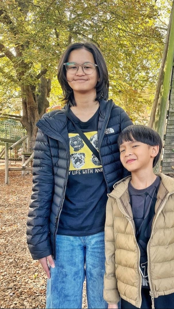 8 Potret Terbaru Penampilan Sky, Putri Sulung Ernest Prakasa, yang ...