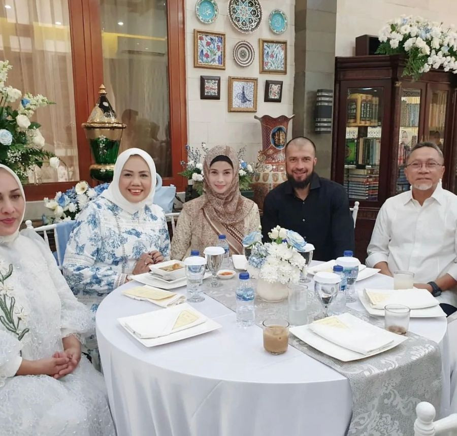 Potret Harmonis Primus Yustisio dan Jihan Fahira yang Sudah Jalani Pernikahan 19 Tahun, Jauh ...