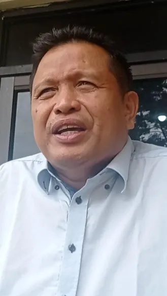 Jadi Tersangka Suap Dana PEN Daerah, Bupati Muna La Ode Rusman Emba Ditahan KPK