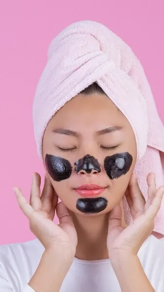 Beda Komedo Putih dan Komedo Hitam, Penyebab, Jenis, dan Cara Mengatasinya